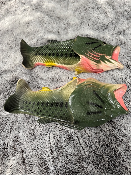 Rivers Edge | Shoes | Rivers Edge Big Mouth Bass Flip Flop Slip On Mens ...